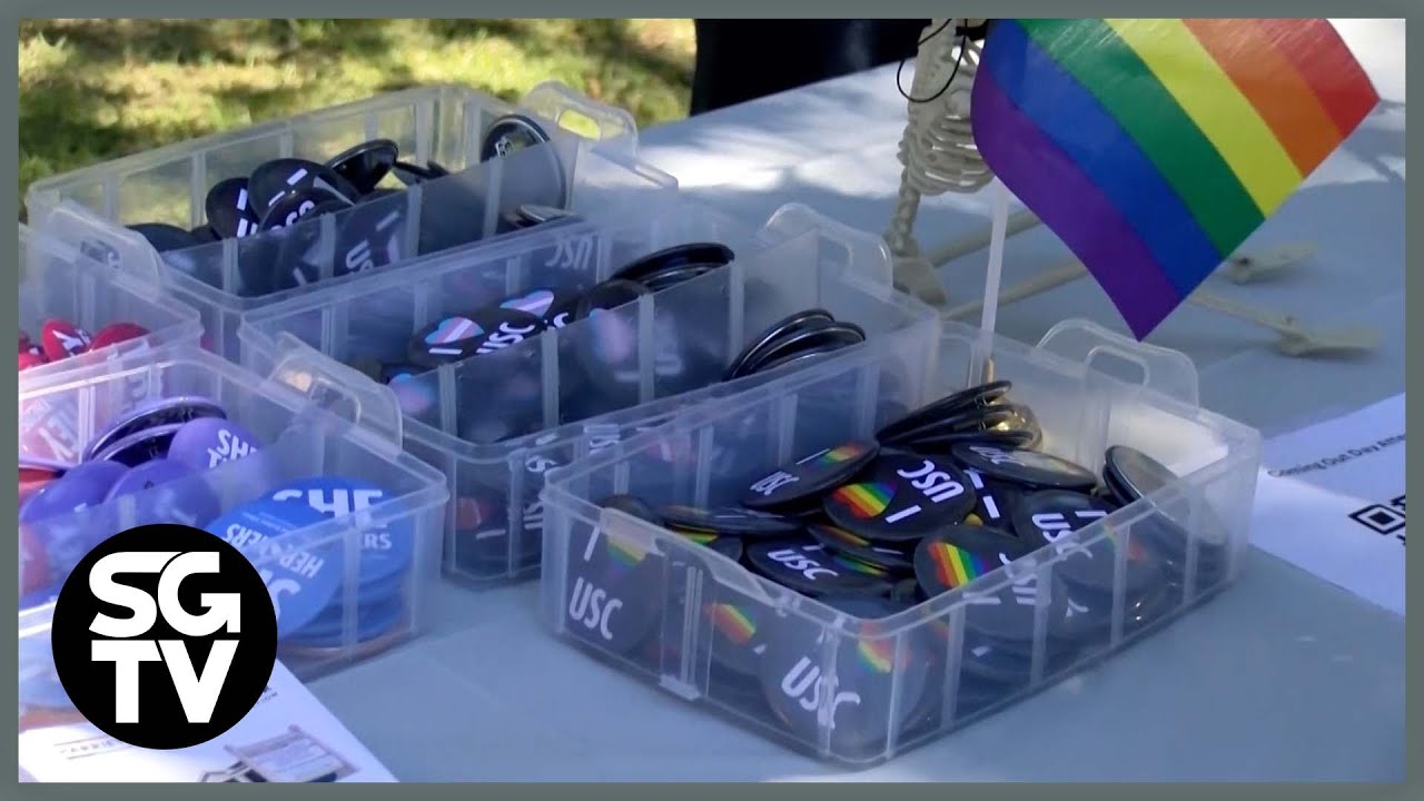 USC organizations celebrate National Coming Out Day - The Daily ...