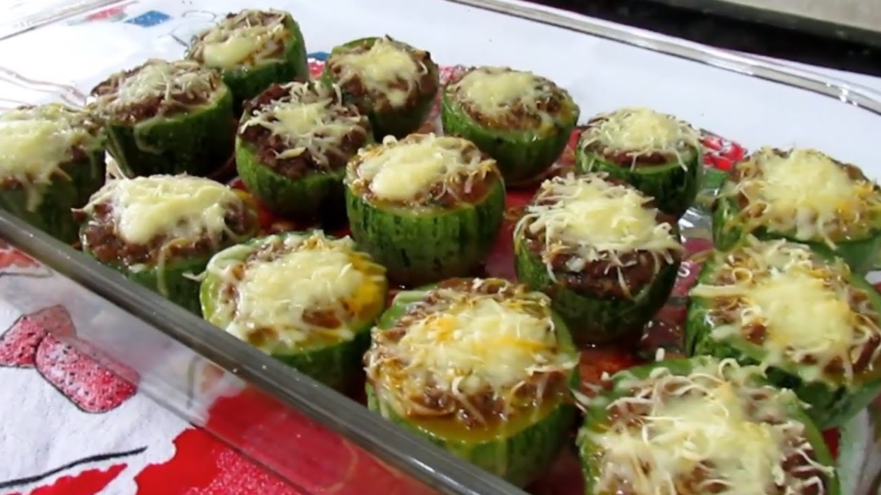 Abobrinha Recheada Com Carne MoÍda No Forno O Sabor É IrresistÍvel