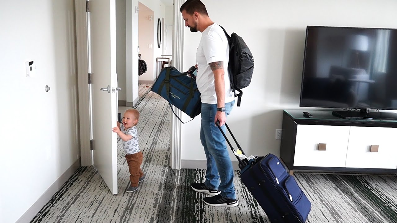 Exploring The Hotel Before We Check Out, Grab and Go Breakfast & Our ...