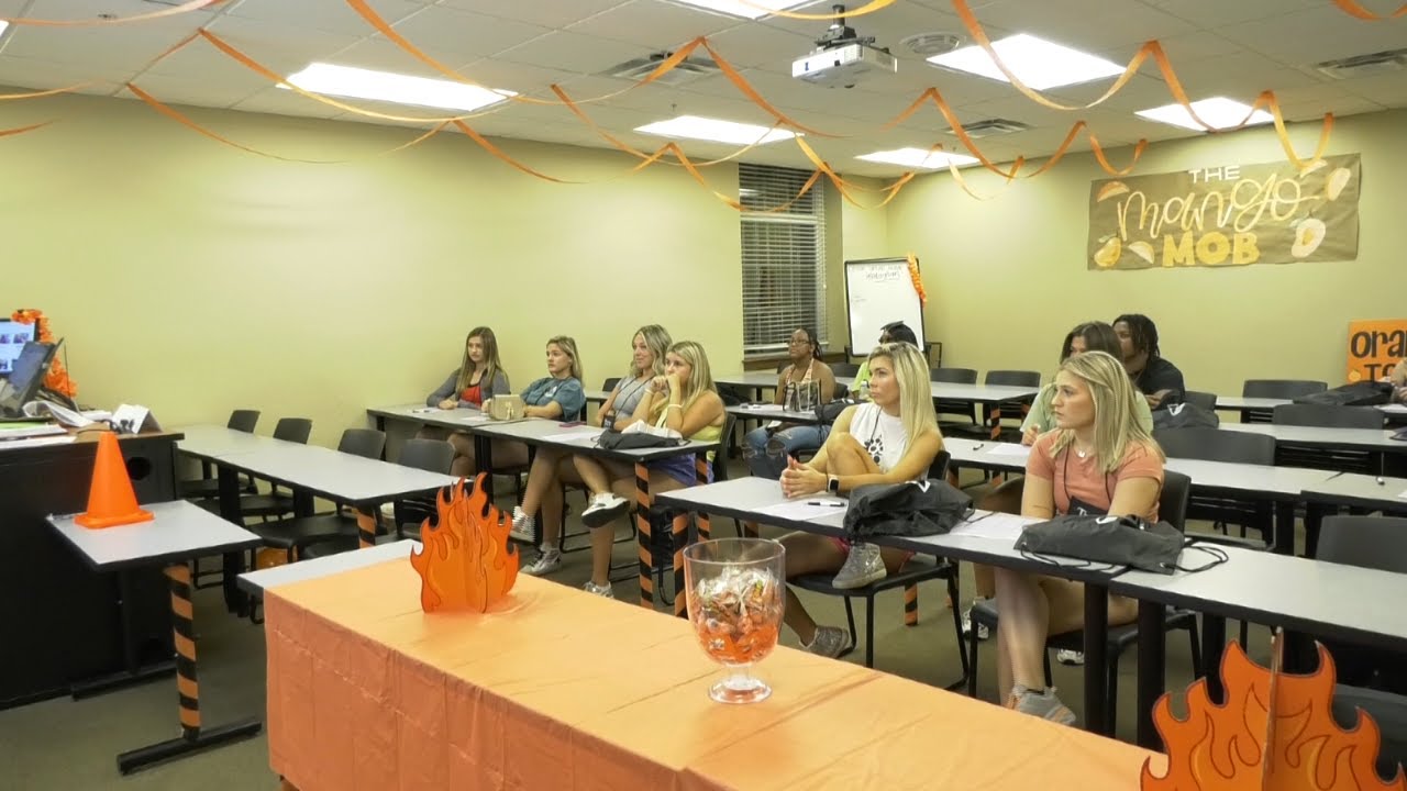 New York photographer inspires Troy University students to create their ...