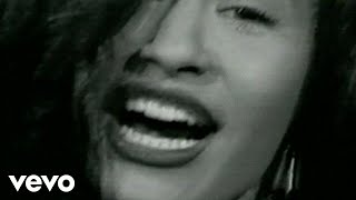 Entre a Mi Mundo: Selena 20 Years of Music CD (2012) - Emi Latin ...