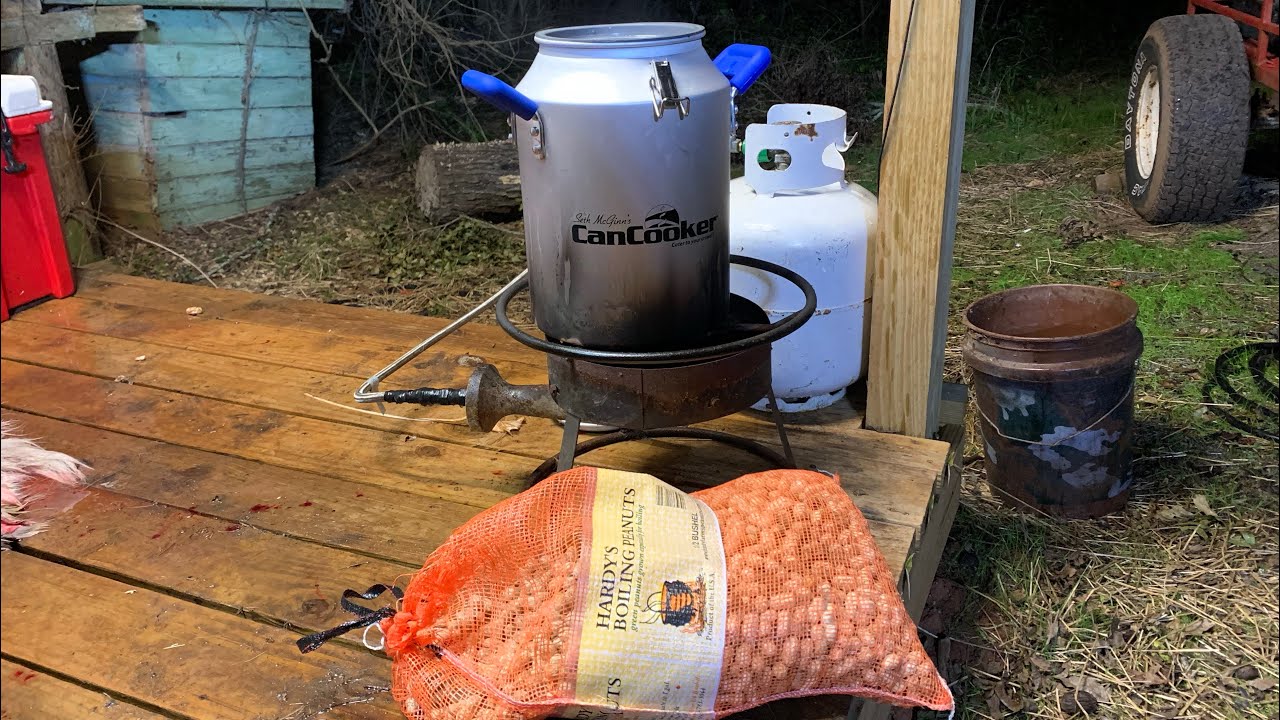 DEER CAMP & HOW TO MAKE BOILED PEANUTS - Bluegabe